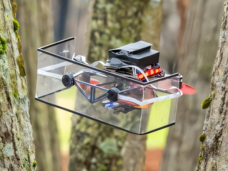 Bat-inspired ultrasound lets tiny drones navigate fog and smoke ...